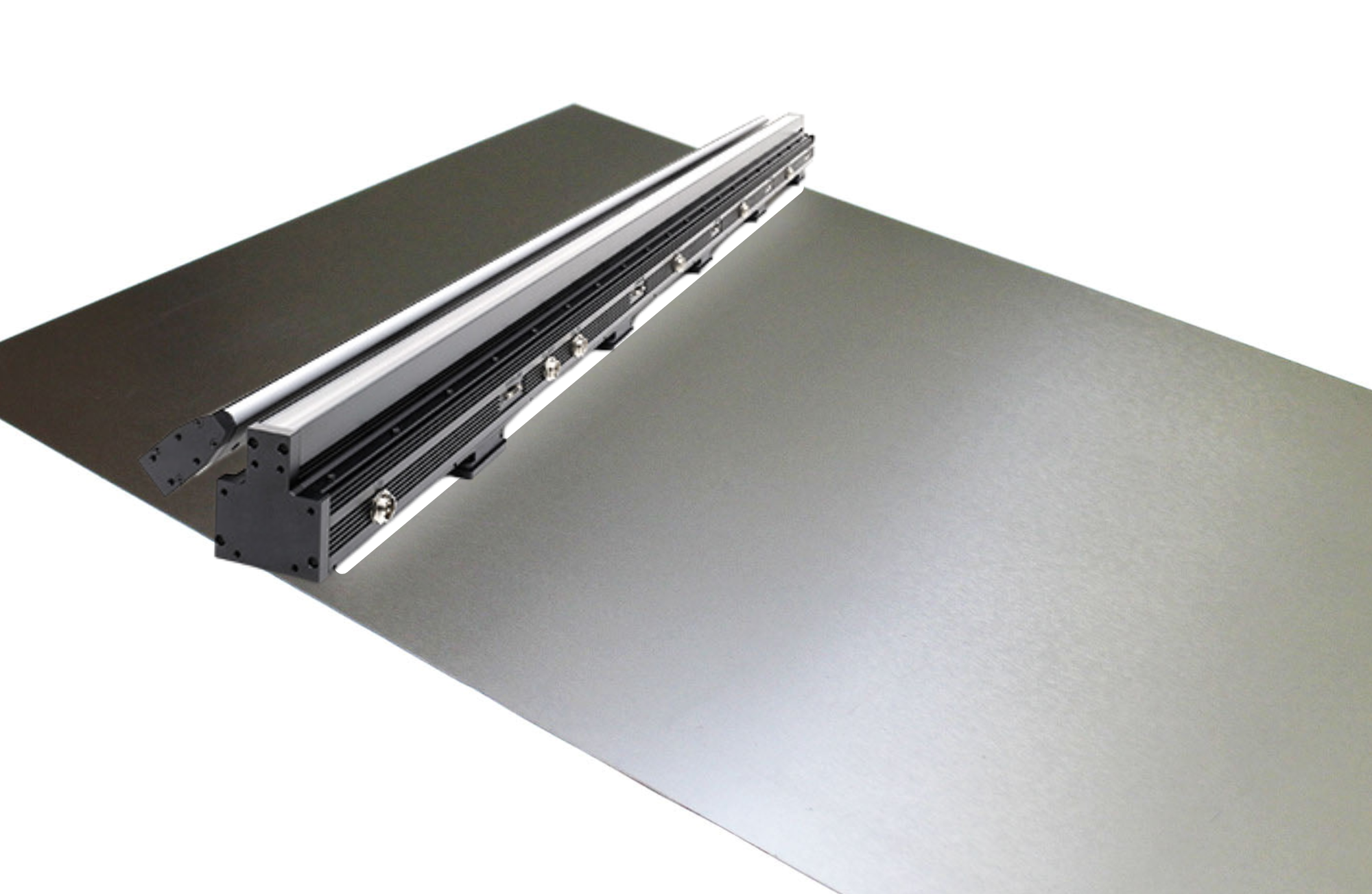 How to Inspect Metal Sheets at High Speed and detect defects
